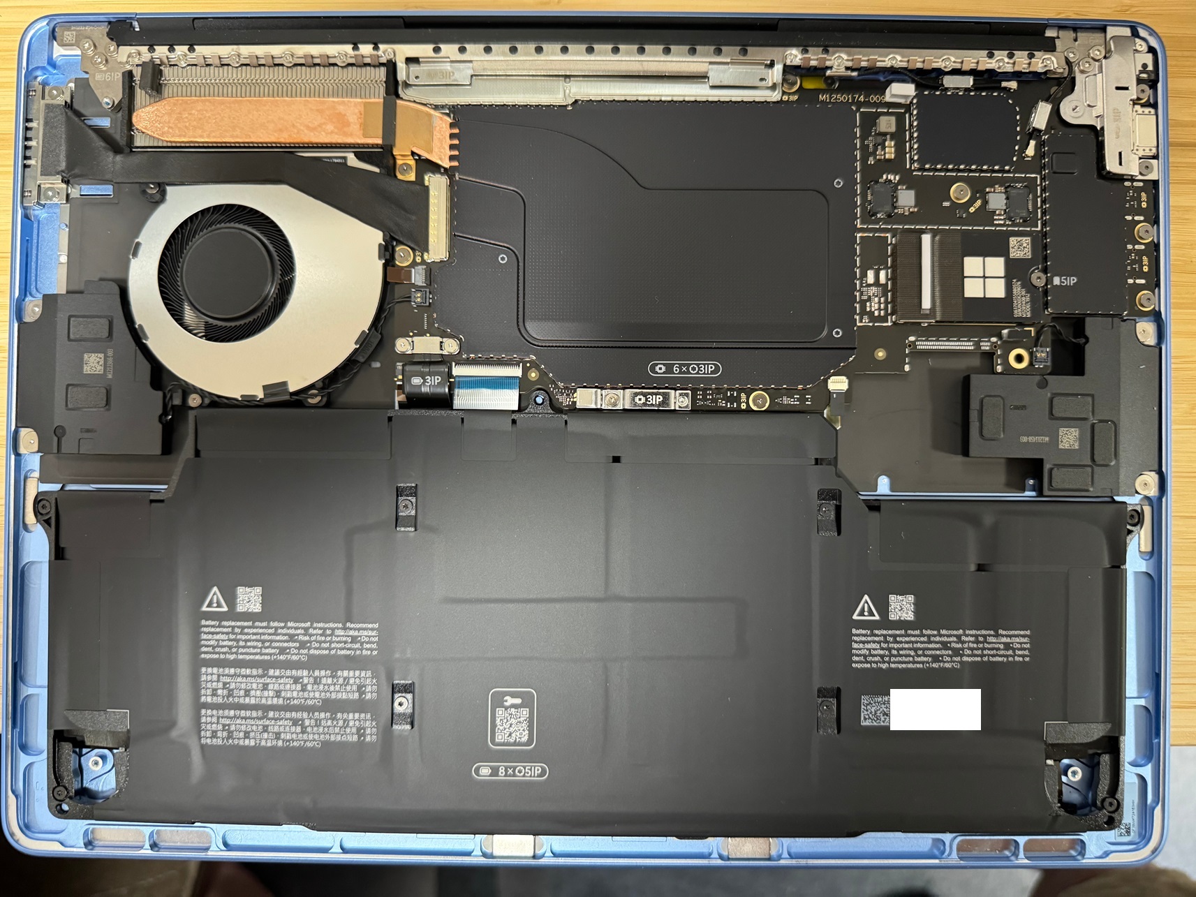 Snapdragon Xシリーズを搭載！ 第7世代 Surface LaptopのSSD交換方法 - しょぼんブログ